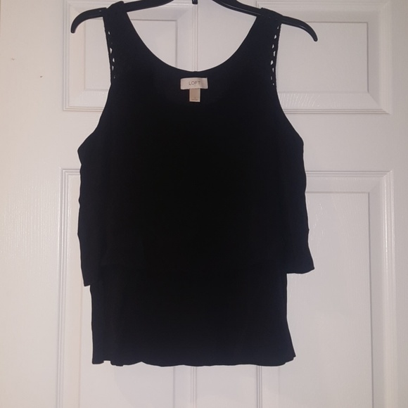 LOFT | Tops | Euc Womens Loft Small Black Top | Poshmark
